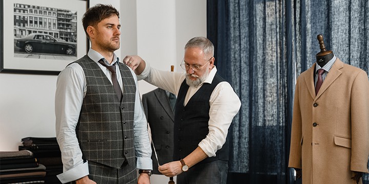 50 Pcs MOQ Streetwear Manufacturer - Start Your Brand Now